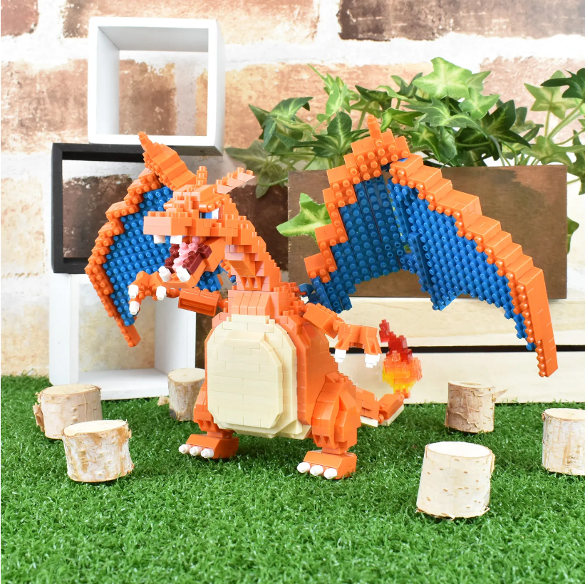Nanoblock - Charizard Deluxe Edition – PokEmma